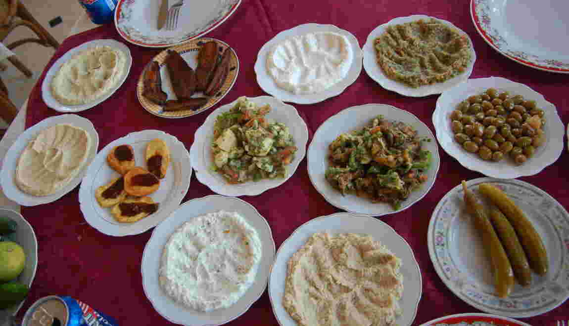 Le mezze libanais, un festin au quotidien - Geo.fr