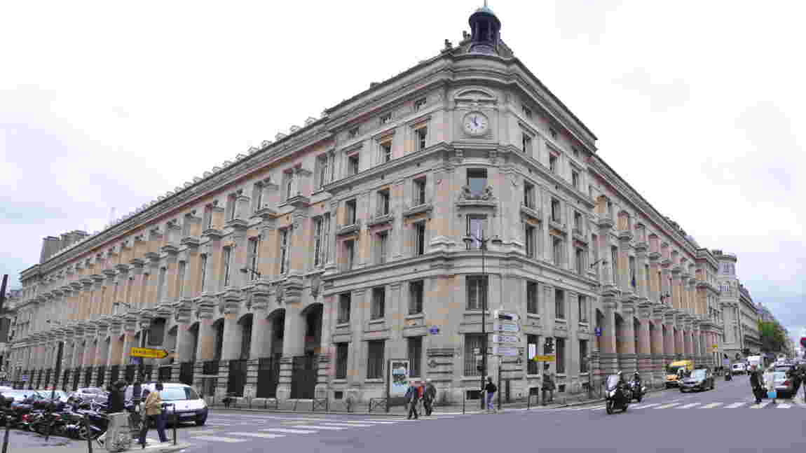 Le plus grand bureau de poste de France prépare sa métamorphose - Geo.fr