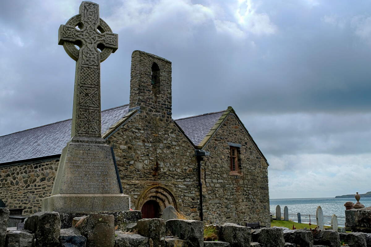 Dolmens, châteaux, parcs nationaux... Les trésors du pays de Galles - GEO