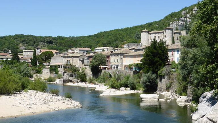 Quels sont les plus beaux villages d'Ardèche ? - Geo.fr