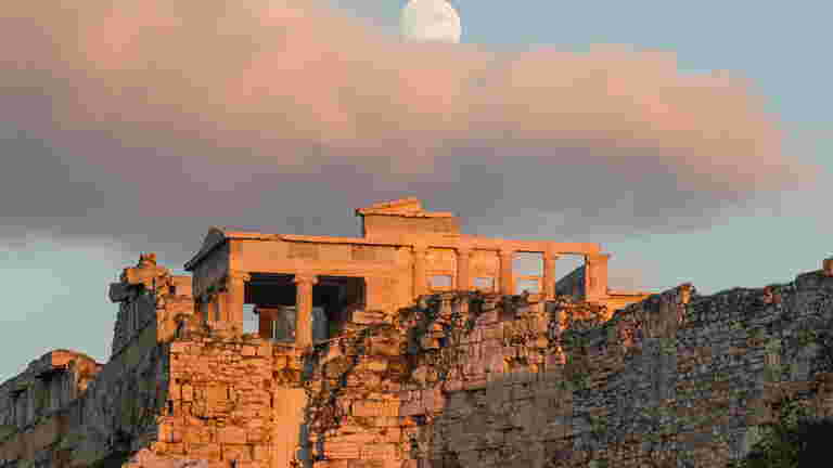 Les 10 plus beaux monuments à visiter en Grèce - Geo.fr