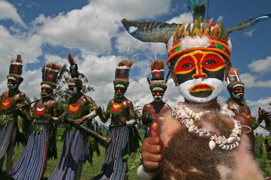Rencontre avec les Papous - GEO