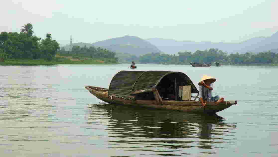 Sampan, - Geo.fr