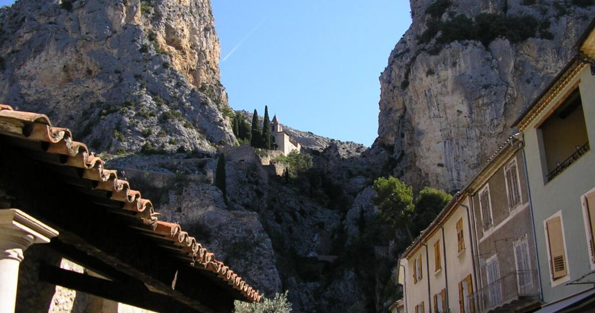 Moustier Ste Marie, - Geo.fr