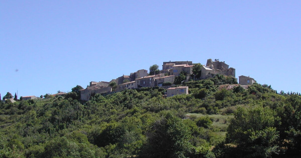 Vachères, Vachères, village perché des Alpes de Haute... - Geo.fr