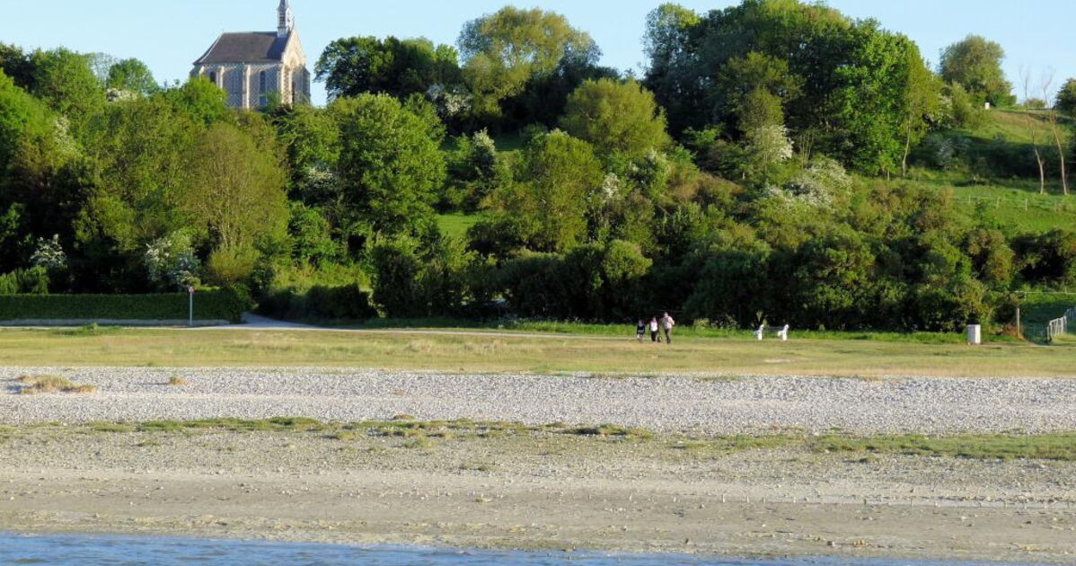 La plage- Cap Hornu, Sur la falaise, la Chapelle1 - Geo.fr