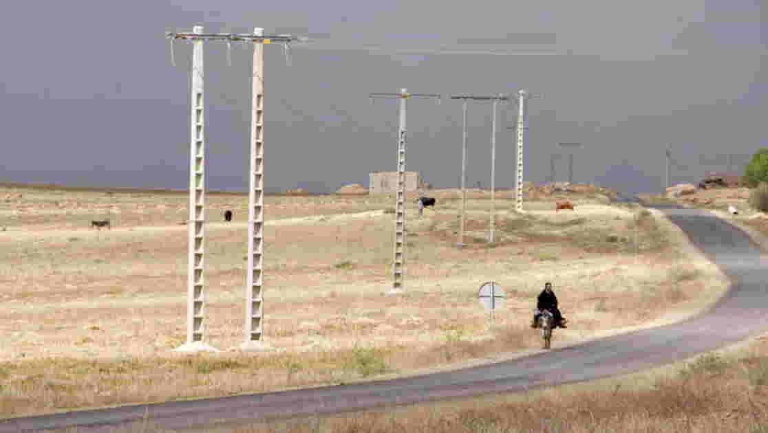 Le col du Zad , à plus de 2000m, permet de franchir... - Geo.fr