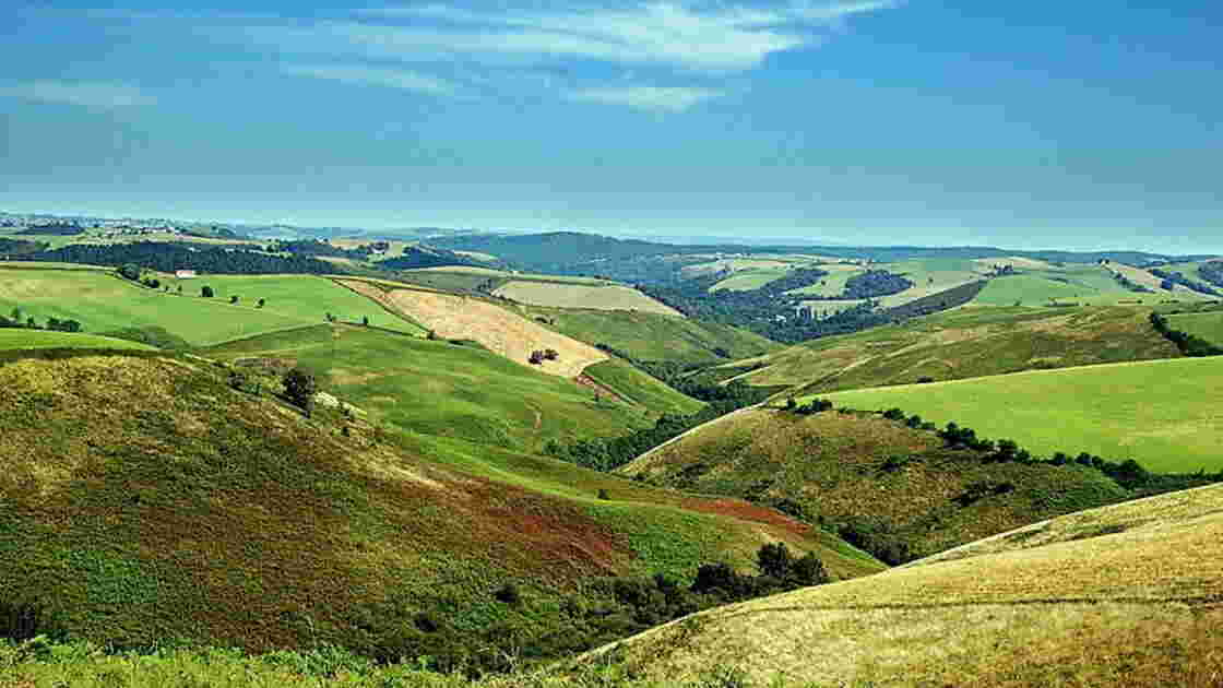 Colline près d'Hasparen, - Geo.fr