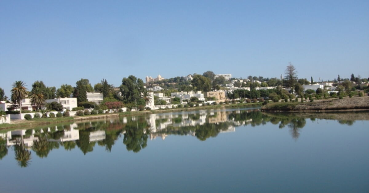 le port punique de CARTHAGE, C'EST SUR CETTE COL1 - Geo.fr