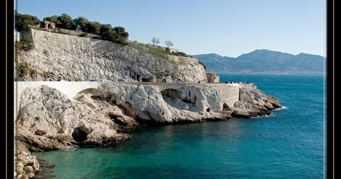 Vue de la Corniche, - Geo.fr