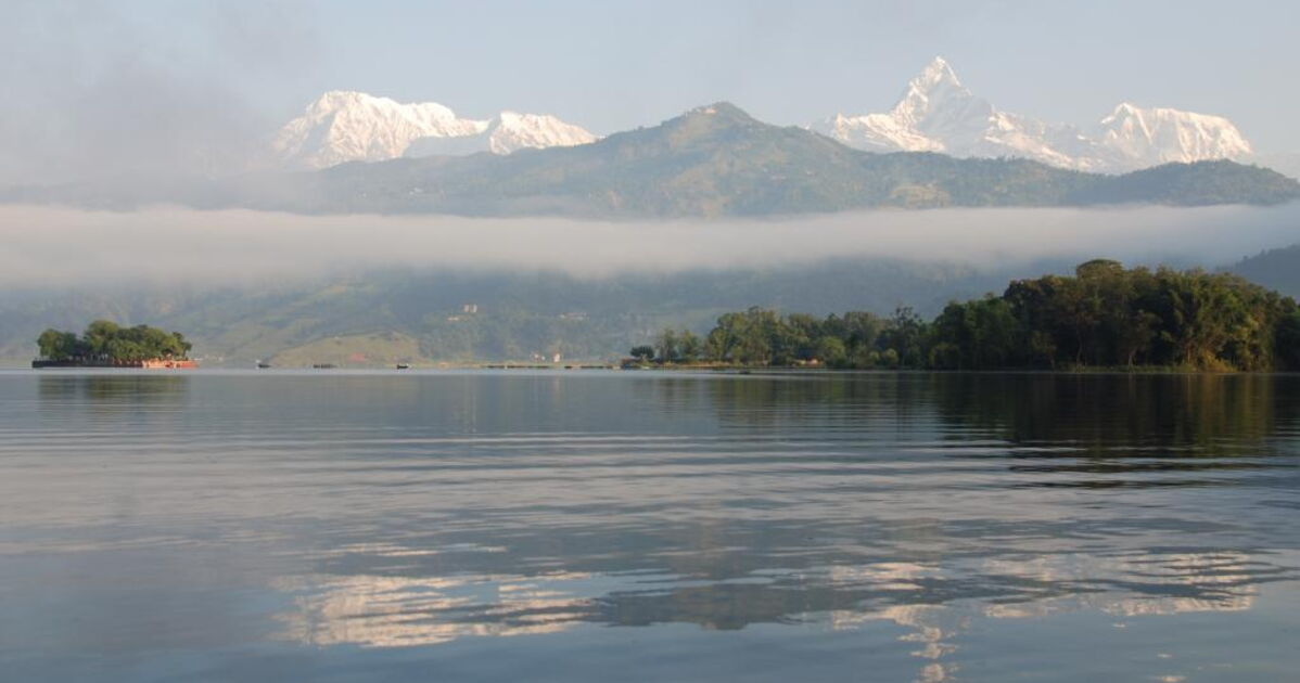 Brumes_sur_le_lac_Fewa.jpg, - Geo.fr