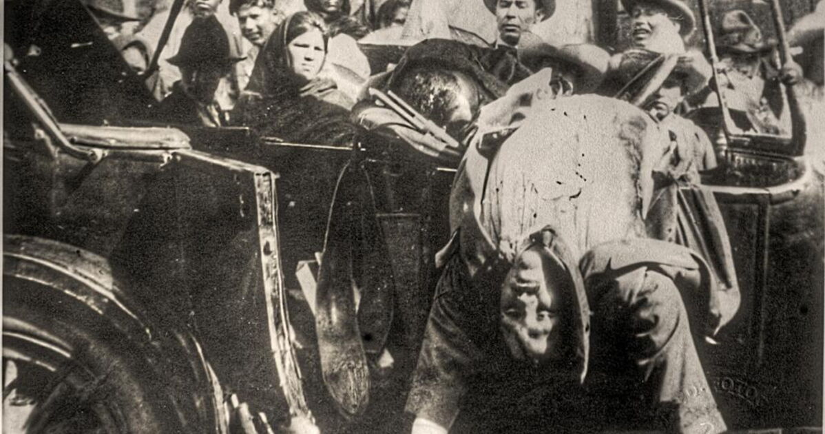 004las jornadas villistas, reproduction de la pho1 - Geo.fr