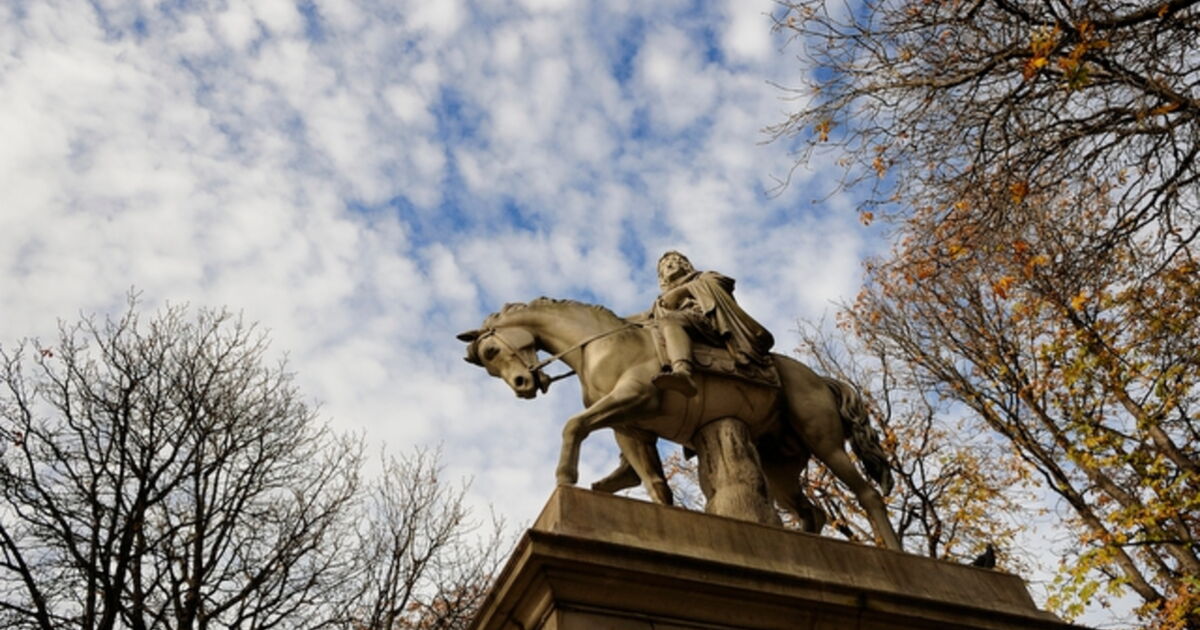 STATUES-CHEVAL-PARIS 1, - Geo.fr