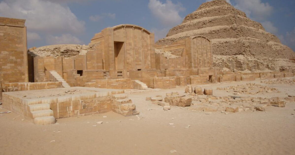 Site de Sakkarah, - Geo.fr