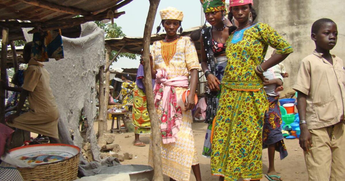 Femme PEUL , - Geo.fr