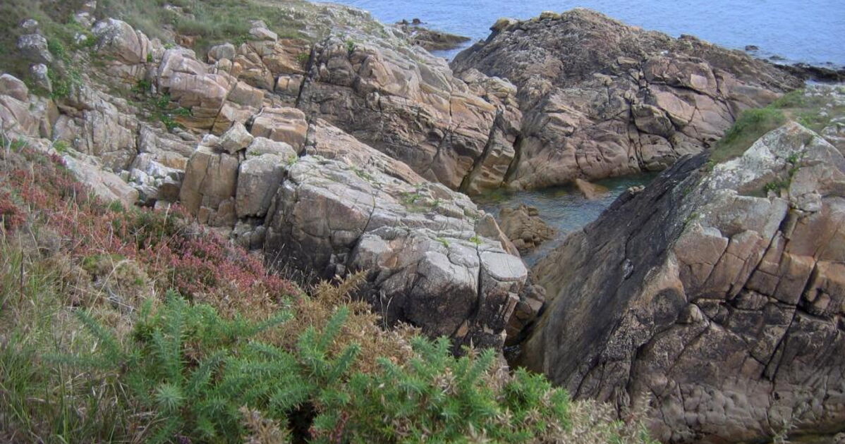 Côte rocheuse ..., - Geo.fr