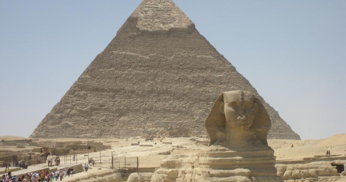 Vue de FACE : Le SPHINX de Gizeh !,1 - Geo.fr