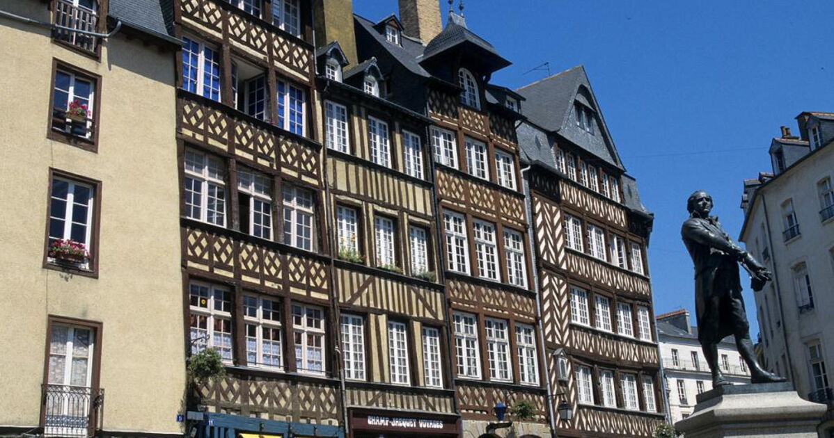Place du Champ-Jacquet à Rennes, - Geo.fr