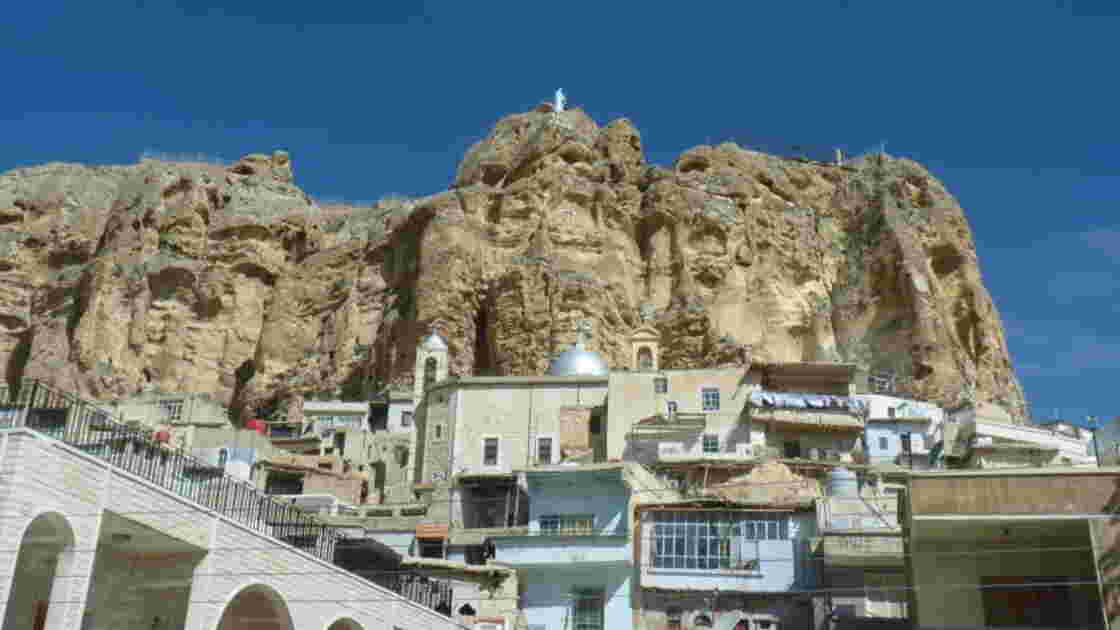 Syrie - Maaloula, première vision du village en arrivant... - Geo.fr