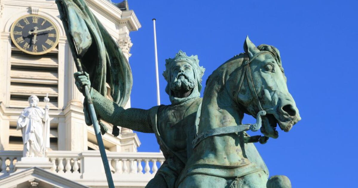 Godefroid place Royale, - Geo.fr