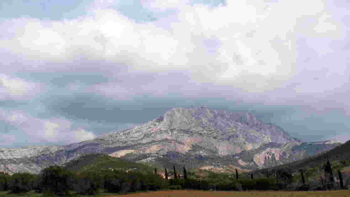Lever de soleils la Sainte-Victoire, - Geo.fr