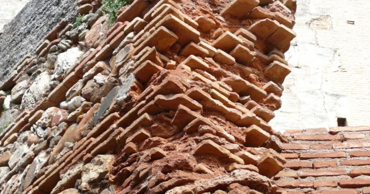 structure des murs des remparts, - Geo.fr