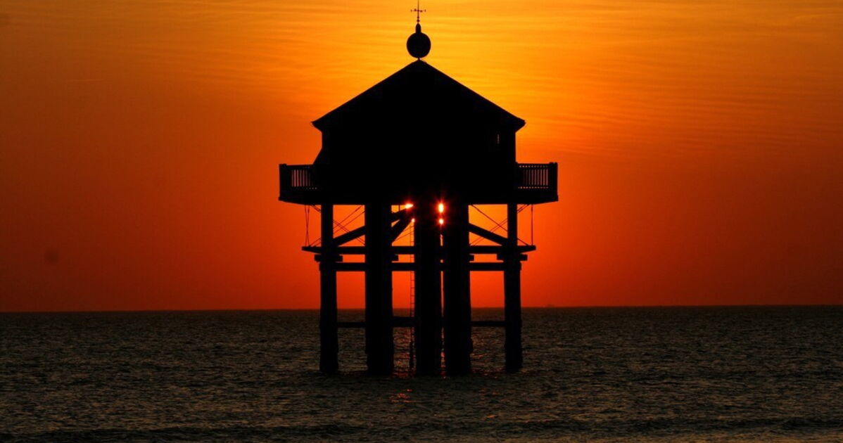 Phare du bout du monde à la Rochelle, Imitation du... - Geo.fr