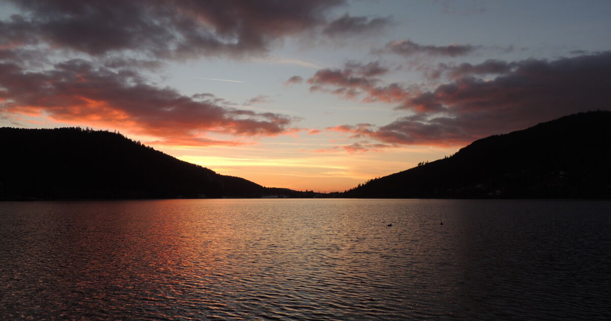 lac de Gerardmer , coucher de soleil sur le lac - Geo.fr