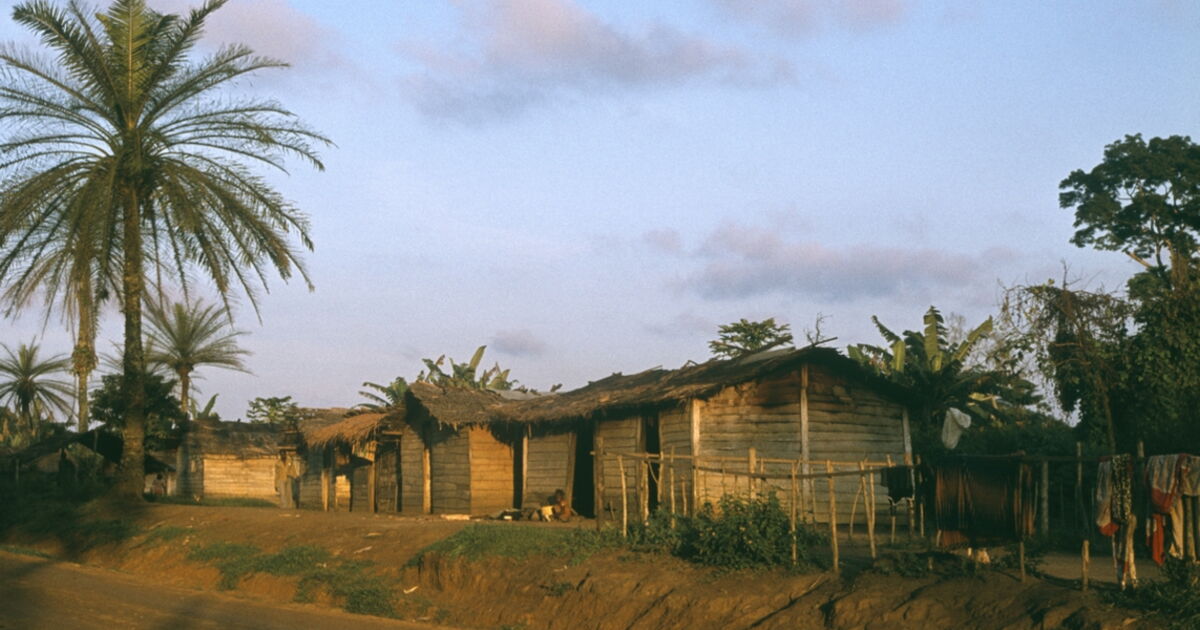 Congo 70 Niari Soirée au Village de Titi 4, Les pays... - Geo.fr