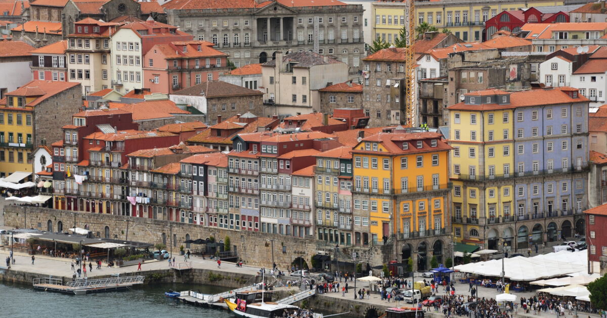 La vieille ville de Porto, La vieille ville vue du... - Geo.fr