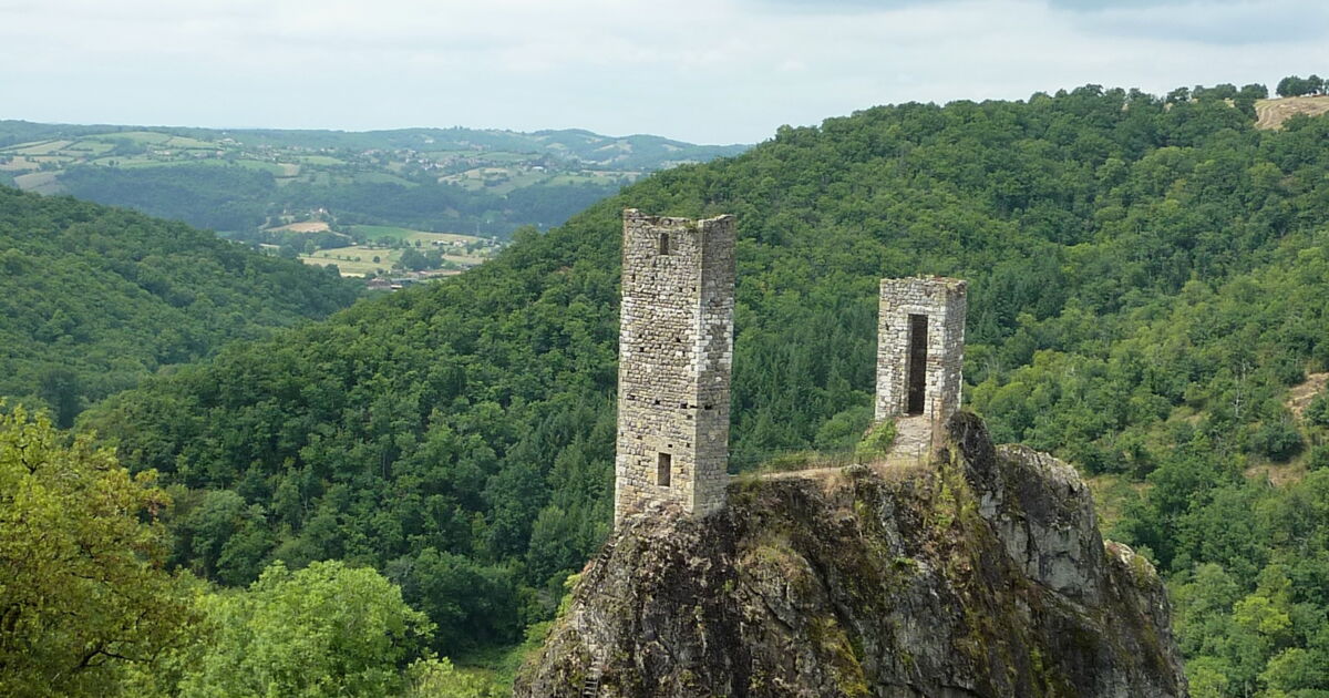 site médiéval de Peyrusse Le Roc - Aveyron, Dans1 - Geo.fr