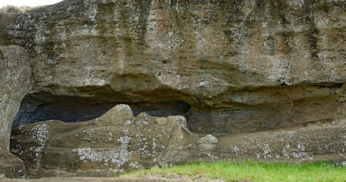 Ile de Pâques Rano Raraku Moai Te Tokanga 2, Situé... - Geo.fr