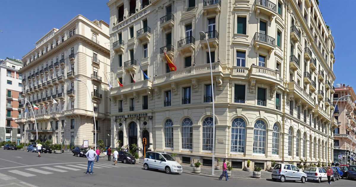 NAPLES via Partenope, NAPLES via Partenope - Geo.fr