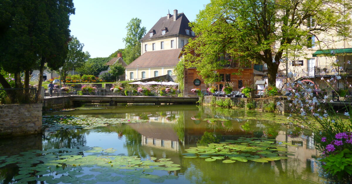 Ville de Dole, France - juillet 2018, - Geo.fr