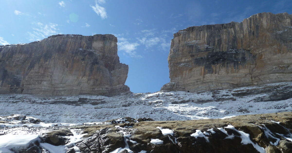 Pyrénées - Face à la Brèche de Roland, Cette année... - Geo.fr