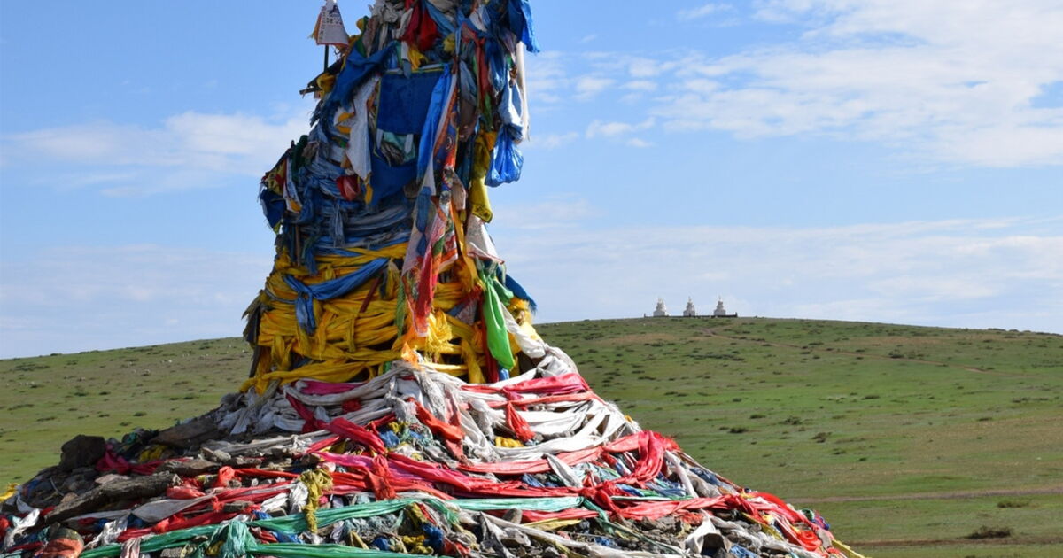 Ovoos, Lieu de rituel pour les Mongols, qui consiste... - Geo.fr