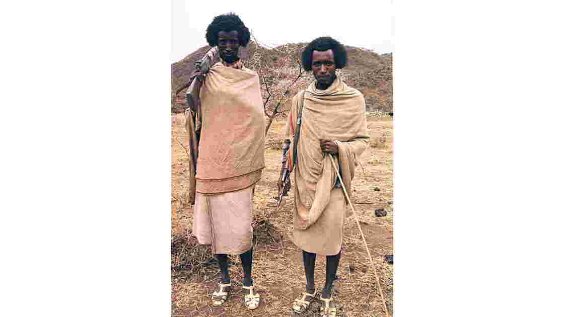 24-32 Territoire des Afars, un "Kereyou" gardien de... - Geo.fr