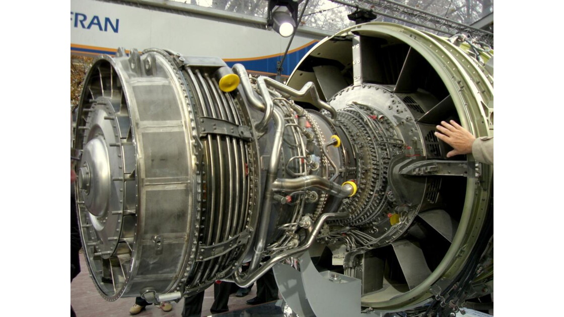 Aéronautique moteur d' avion Safran.JPG, - Geo.fr