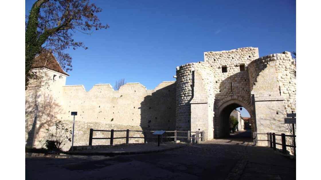 La porte Saint Jean, - Geo.fr