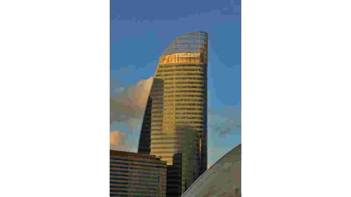Tour Suez, la Défense, Tour Suez, la Défense. - Geo.fr