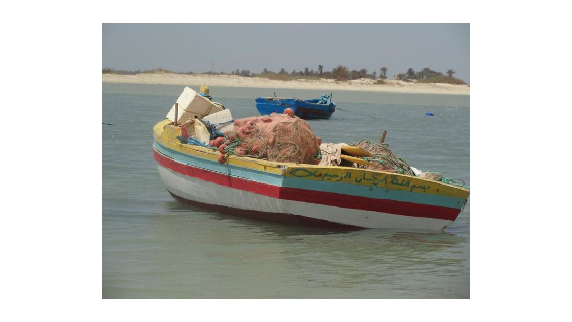 Felouque de pêcheur à la Seguia Djerba Tunisie, Felouque... - Geo.fr
