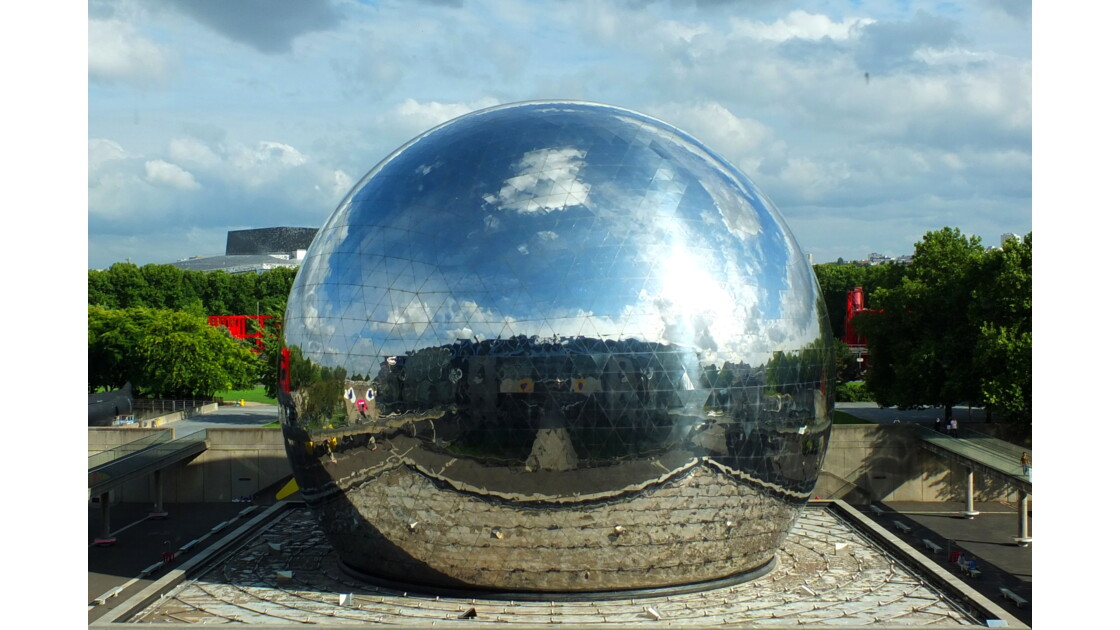 La Géode, La Géode à la Cité de la Villette - Geo.fr